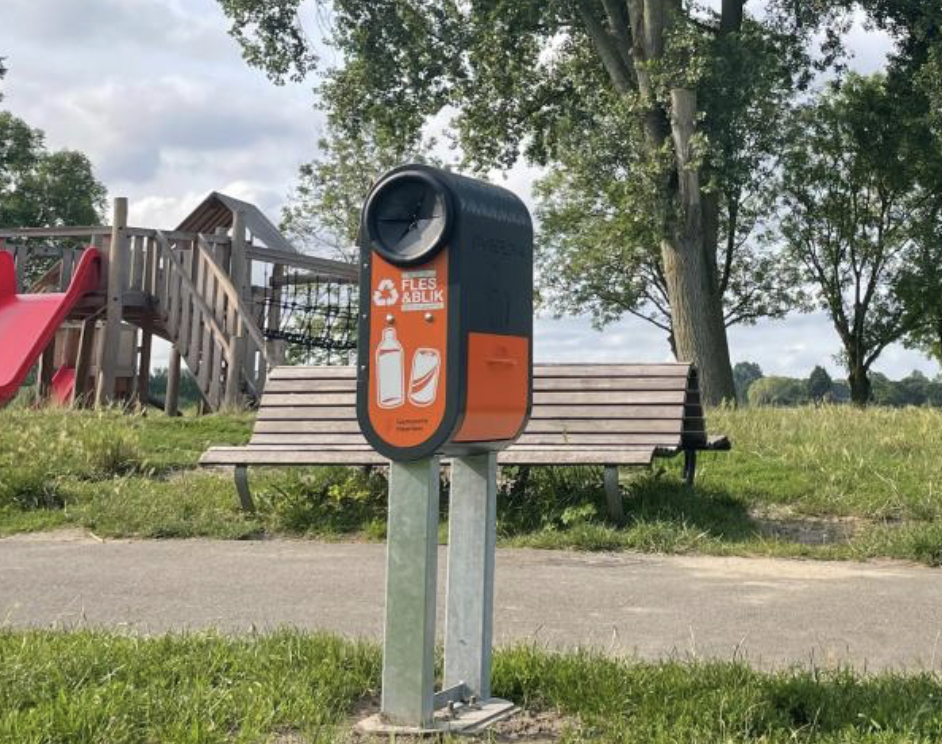 De Statiegeldbak - Doneer je plastic flesjes en blikjes aan je directe ...