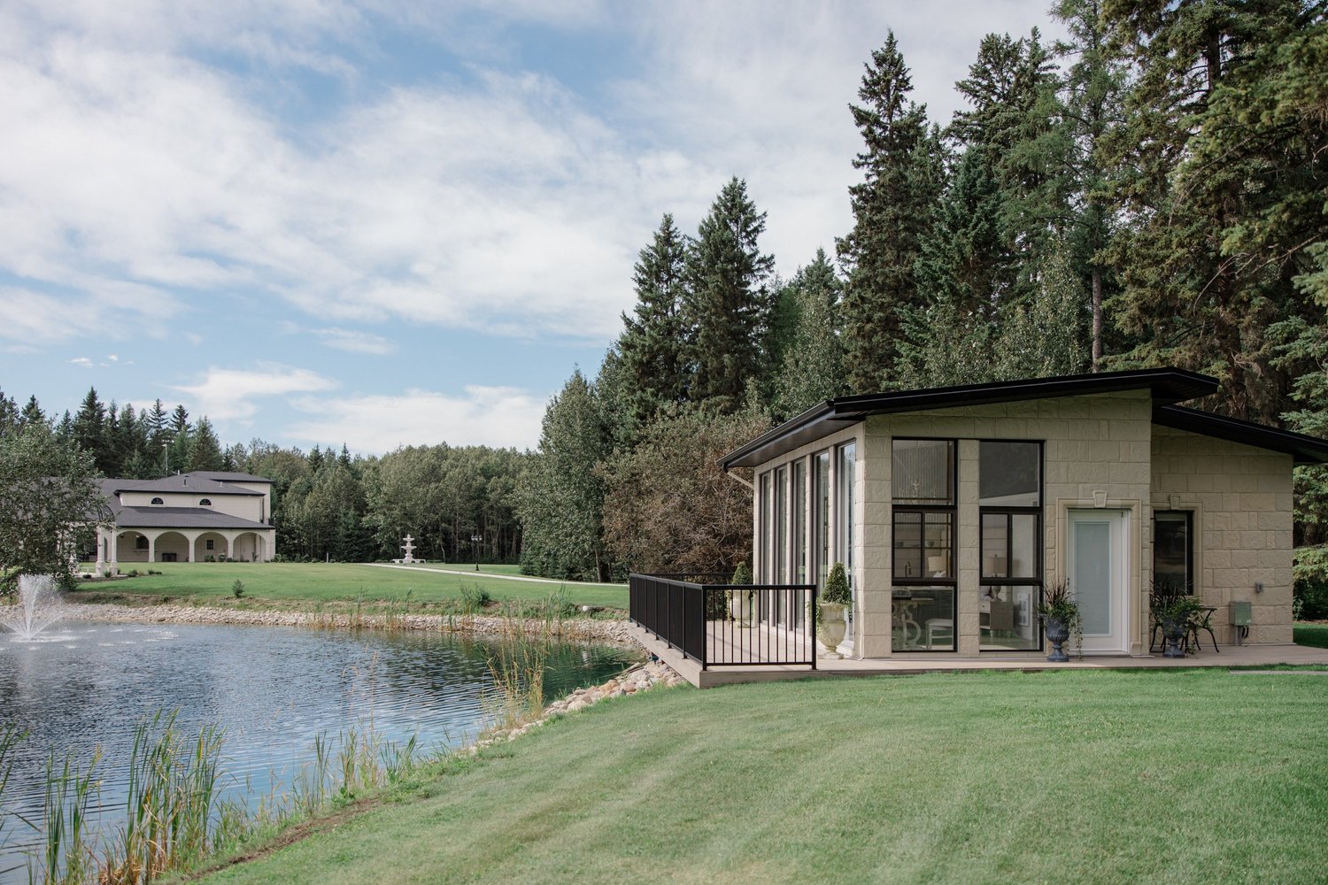 Accommodations — Archway Manor Weddings & Events | An Elegant European ...