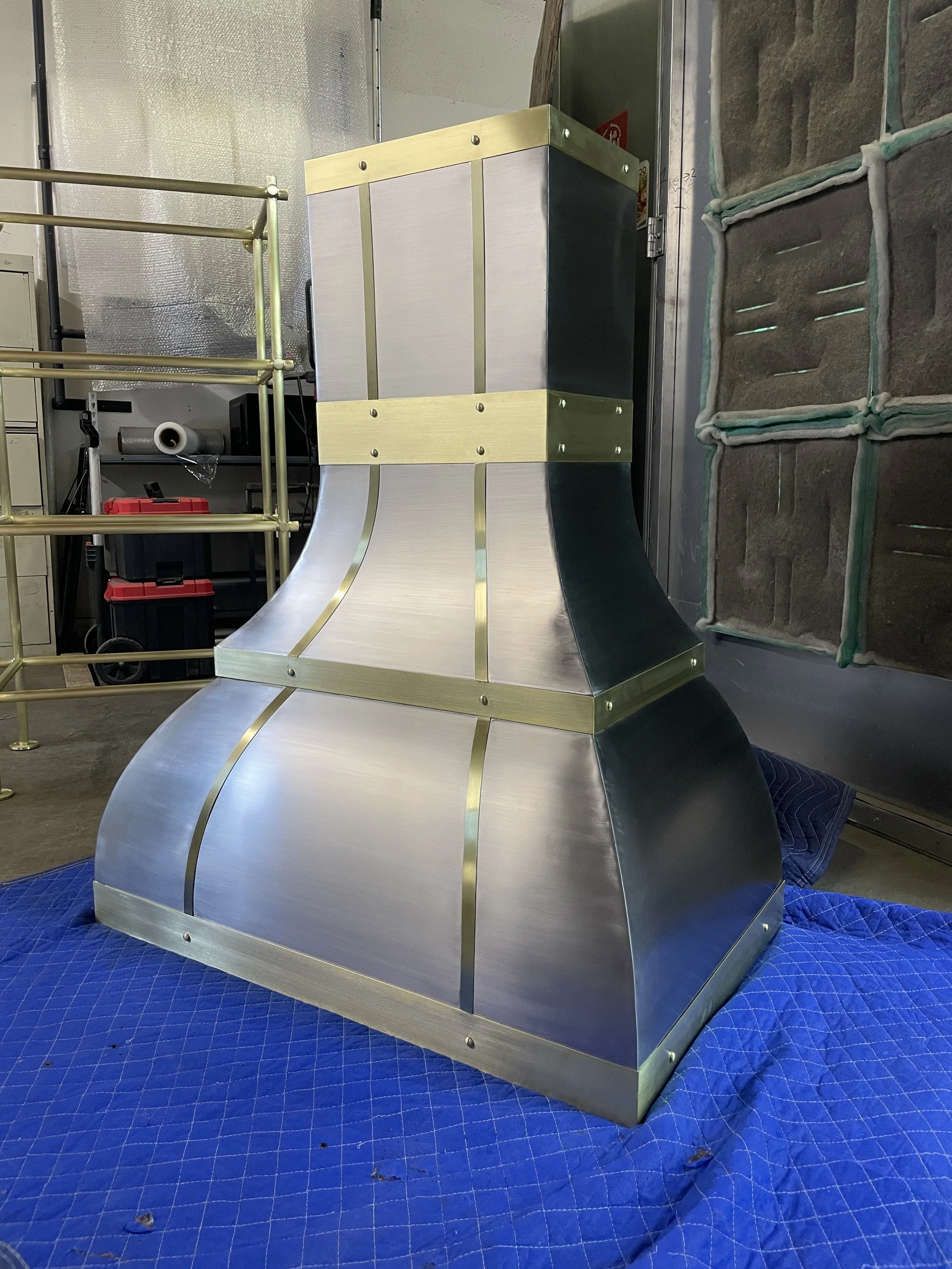 Monarch Metal Range Hoods