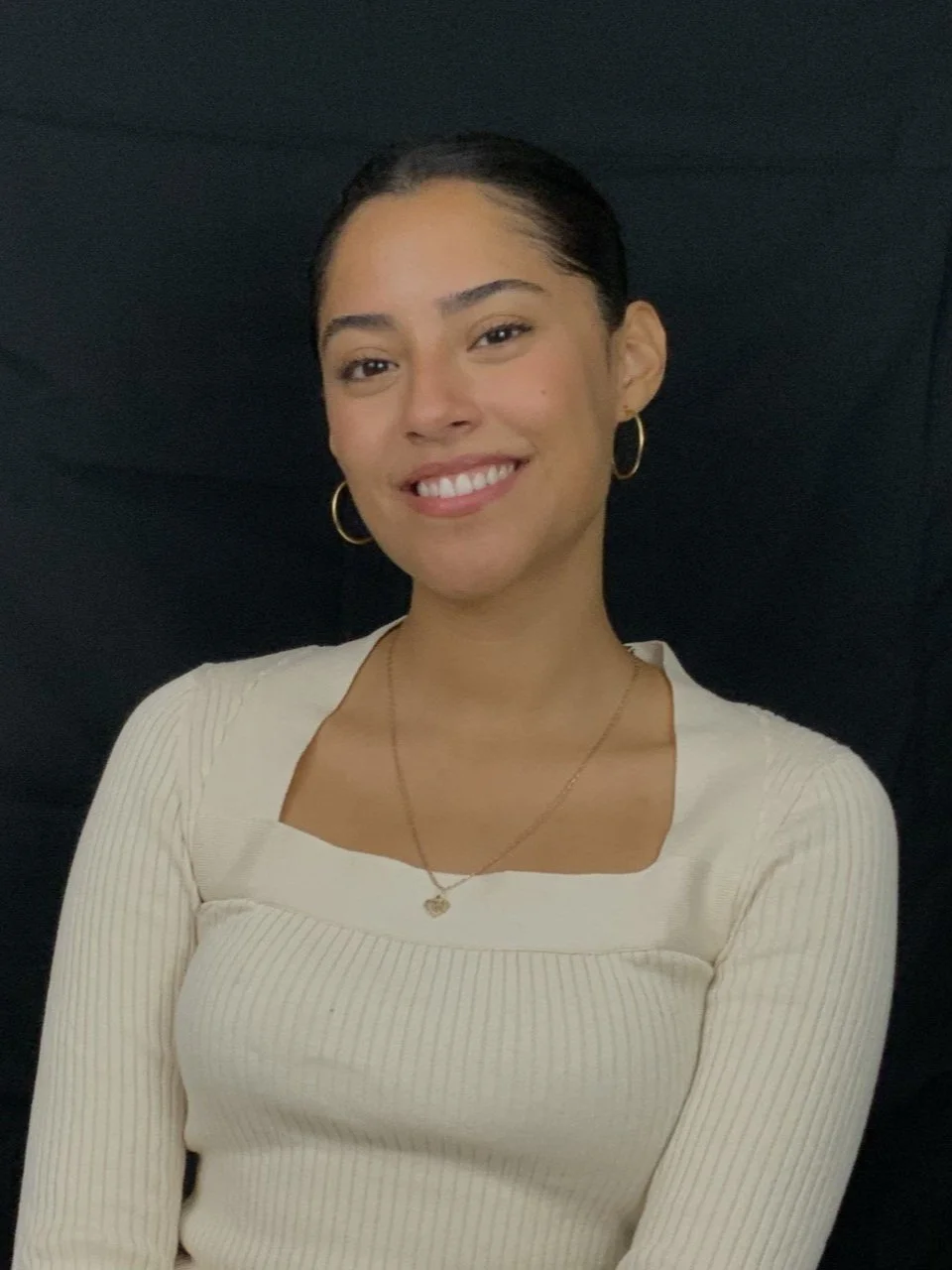 Jessica Larios — EL SALVADOR: Memoria Sobreviviente / Surviving Memory ...