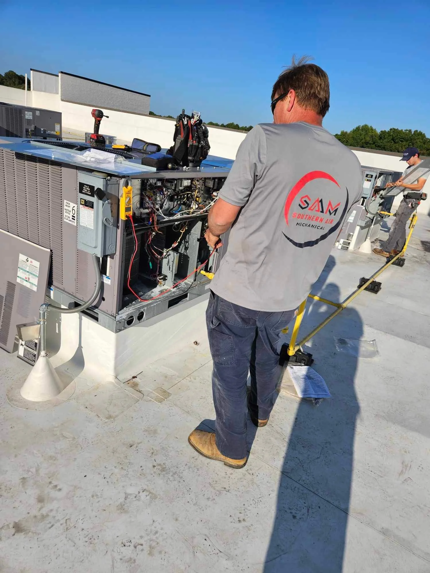 About 4 — SOUTHERN AIR MECHANICAL