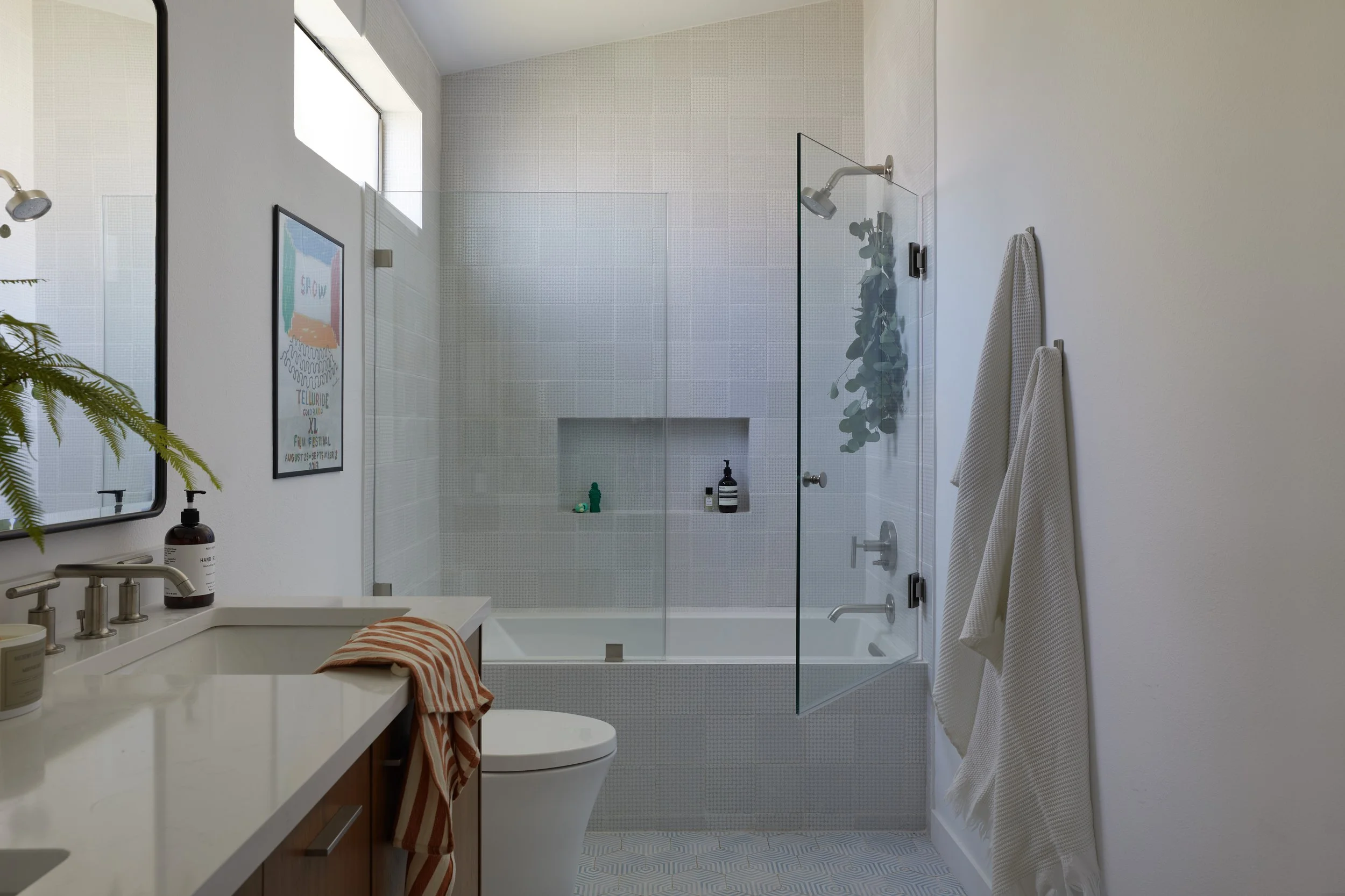Treehouse Home Renovation & Restoration | Studio City, California Hills ...