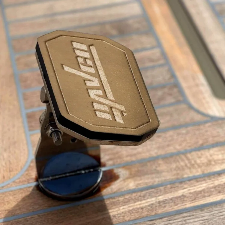 Removable and Adjustable Tender Chocks — Davco USA