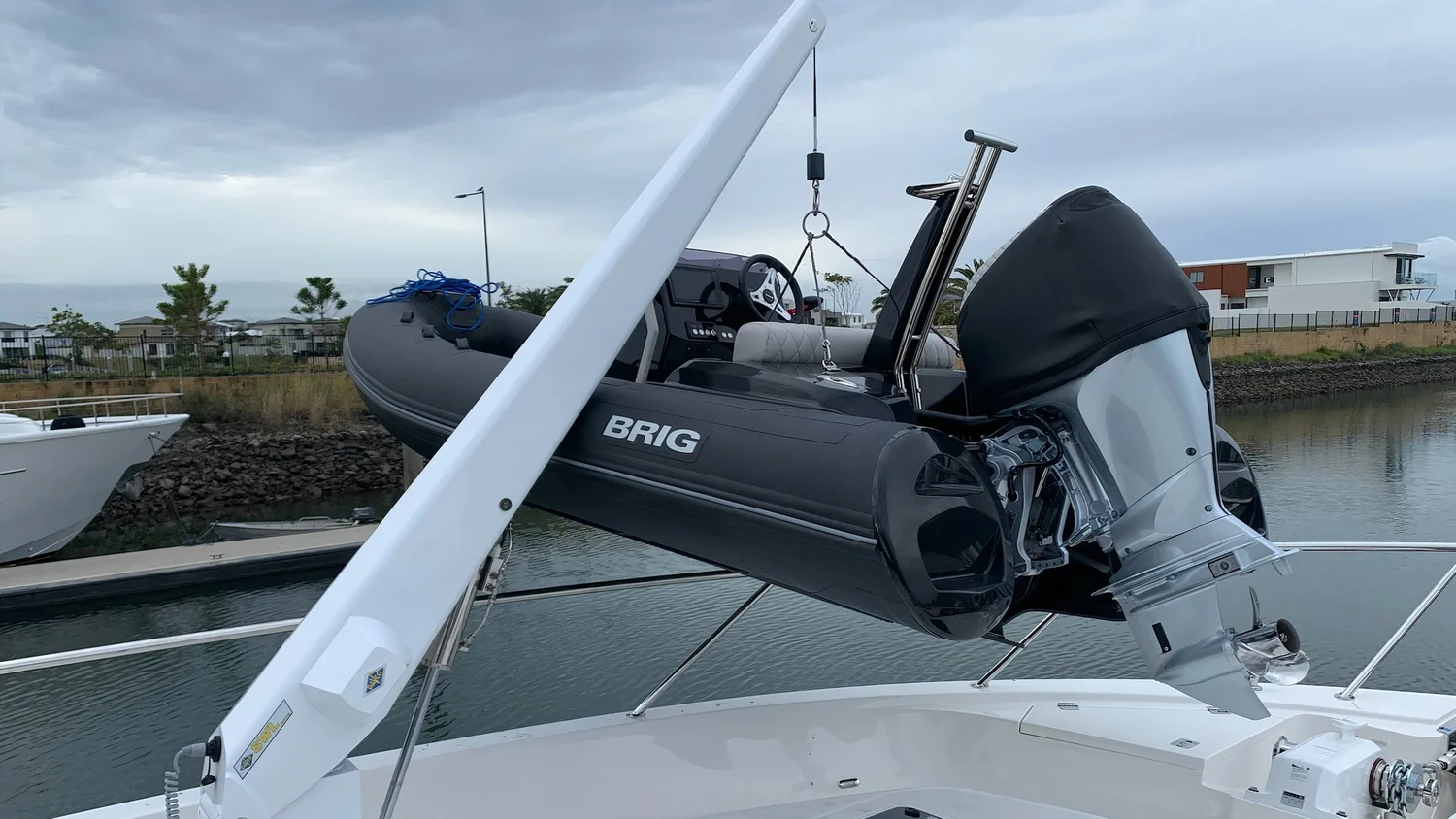 DAVCO: Tender Management Solutions -Marine Cranes, Swim Platforms ...