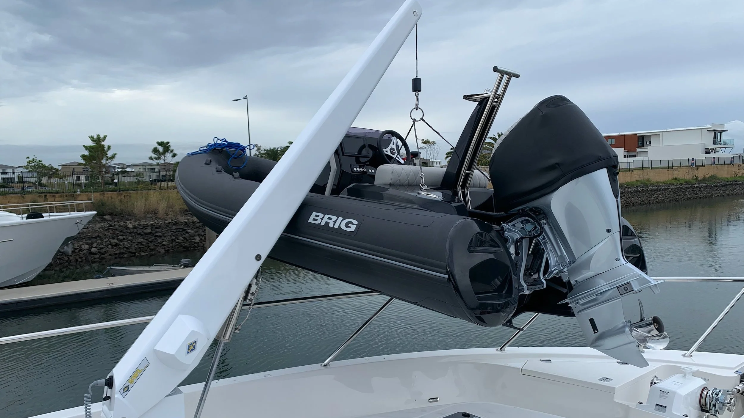 DAVCO: Tender Management Solutions -Marine Cranes, Swim Platforms ...