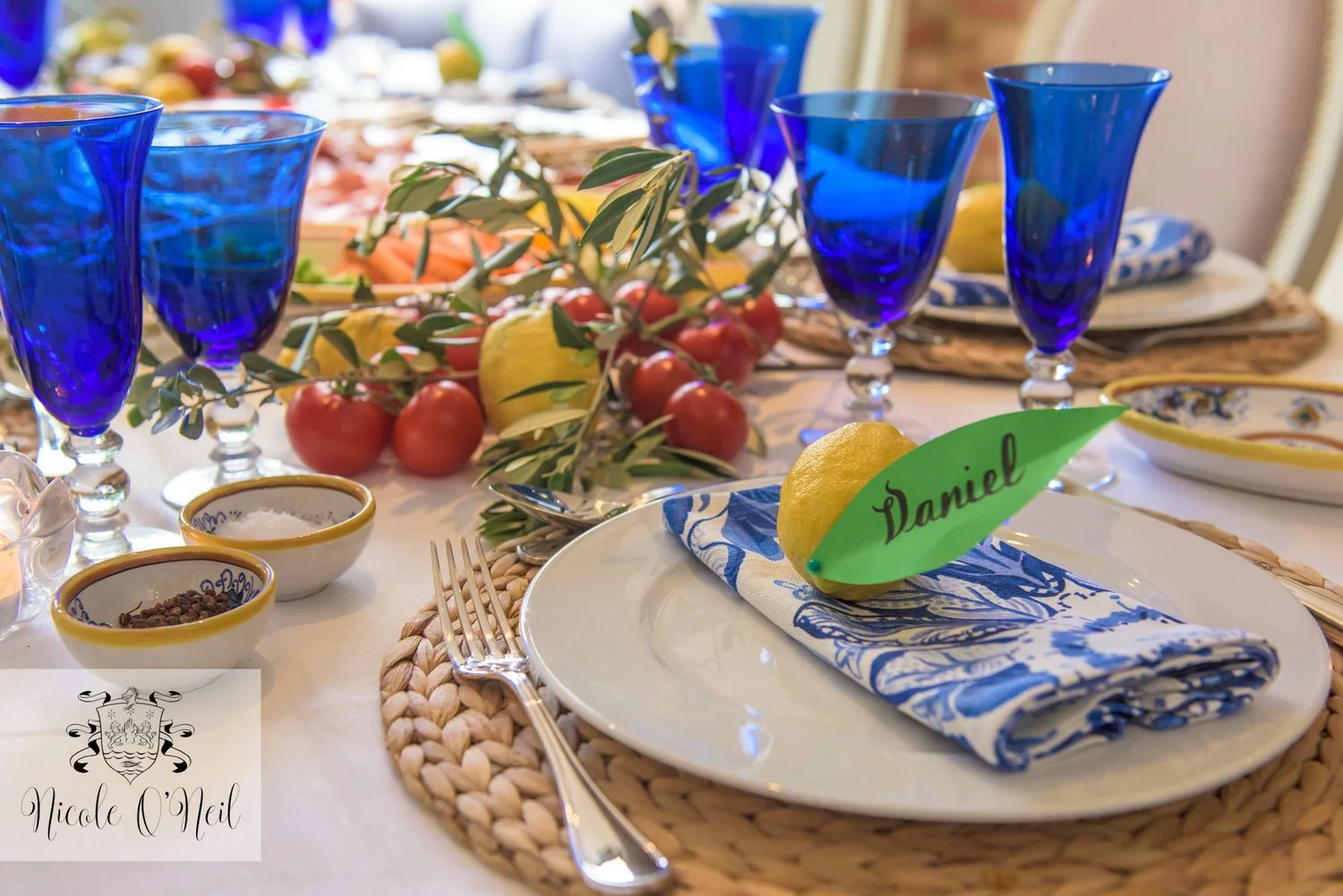 Be Inspired: Mediterranean Themed Table Setting — Nicole O'Neil