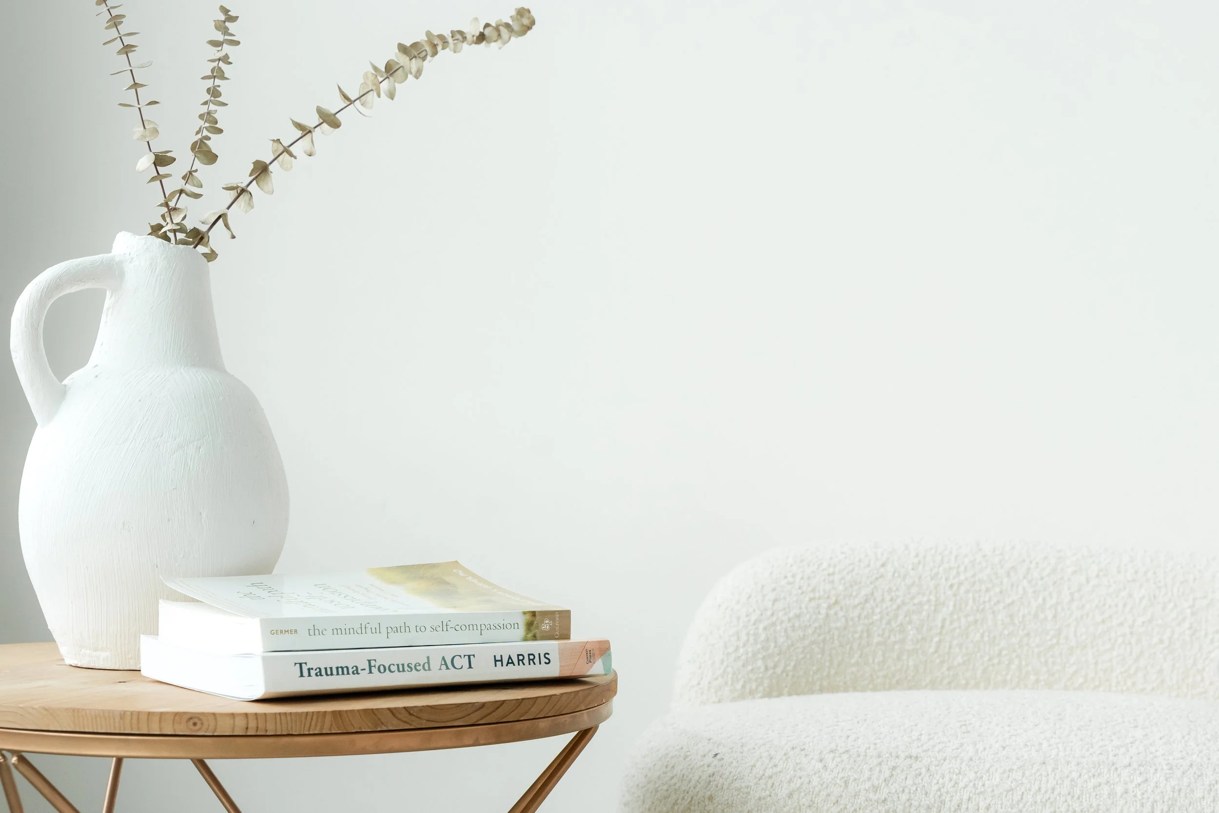 Welcome to Exhale Psychology Group: A Boutique Therapy Clinic in Calgary