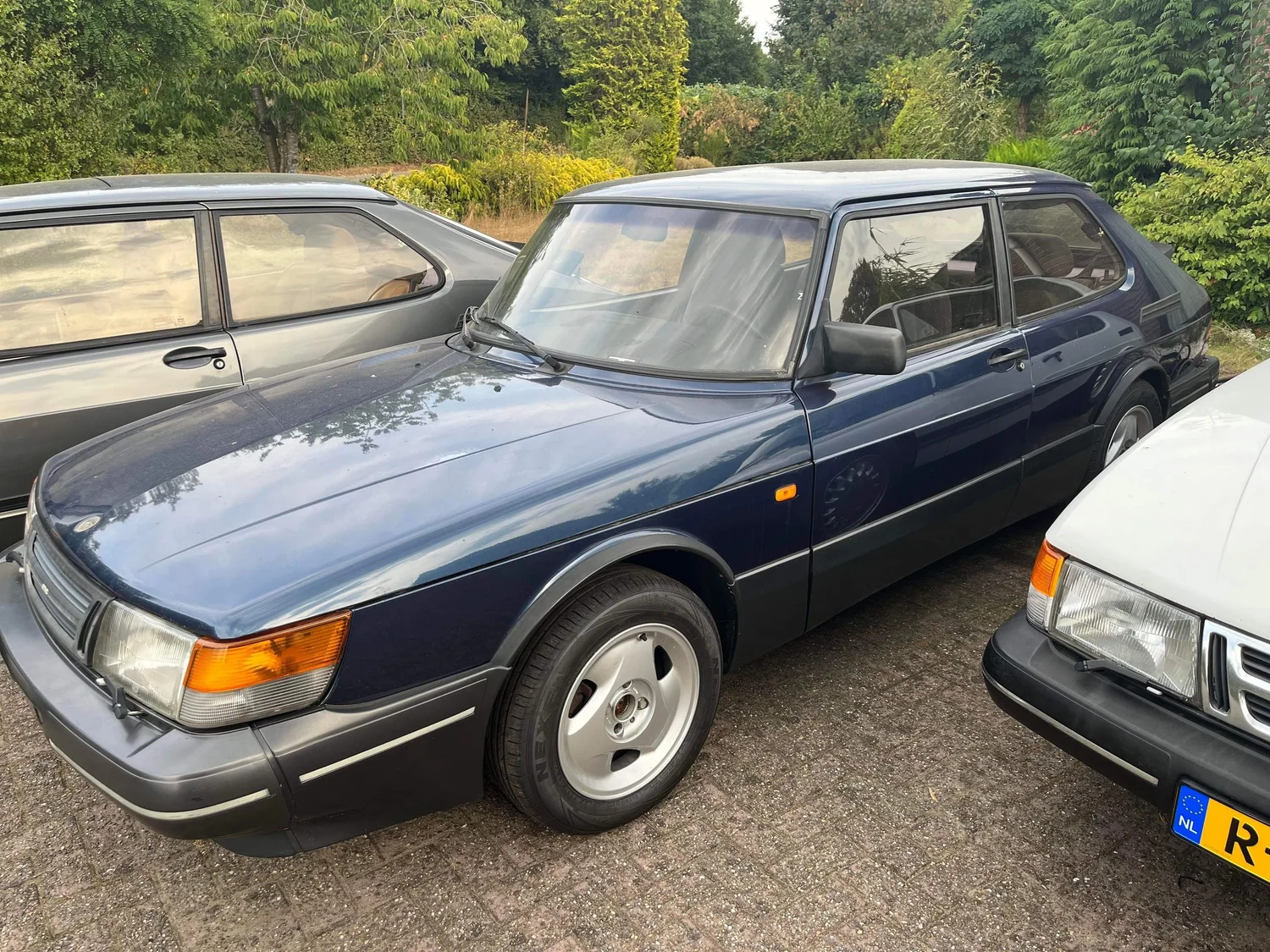 1993 SAAB 900 TURBO-S 16V AERO NOCTURNE BLUE — HEMIsphere Garage