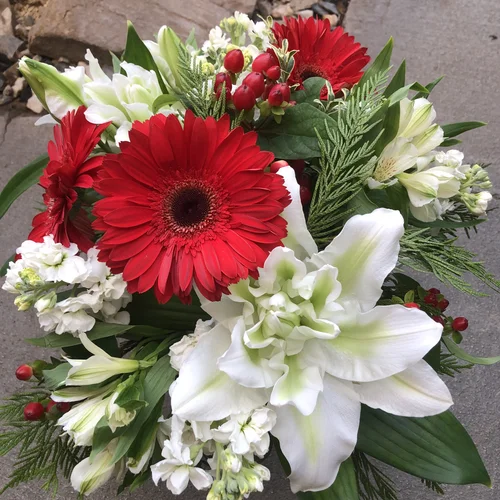 Ecker's Flowers & Greenhouse