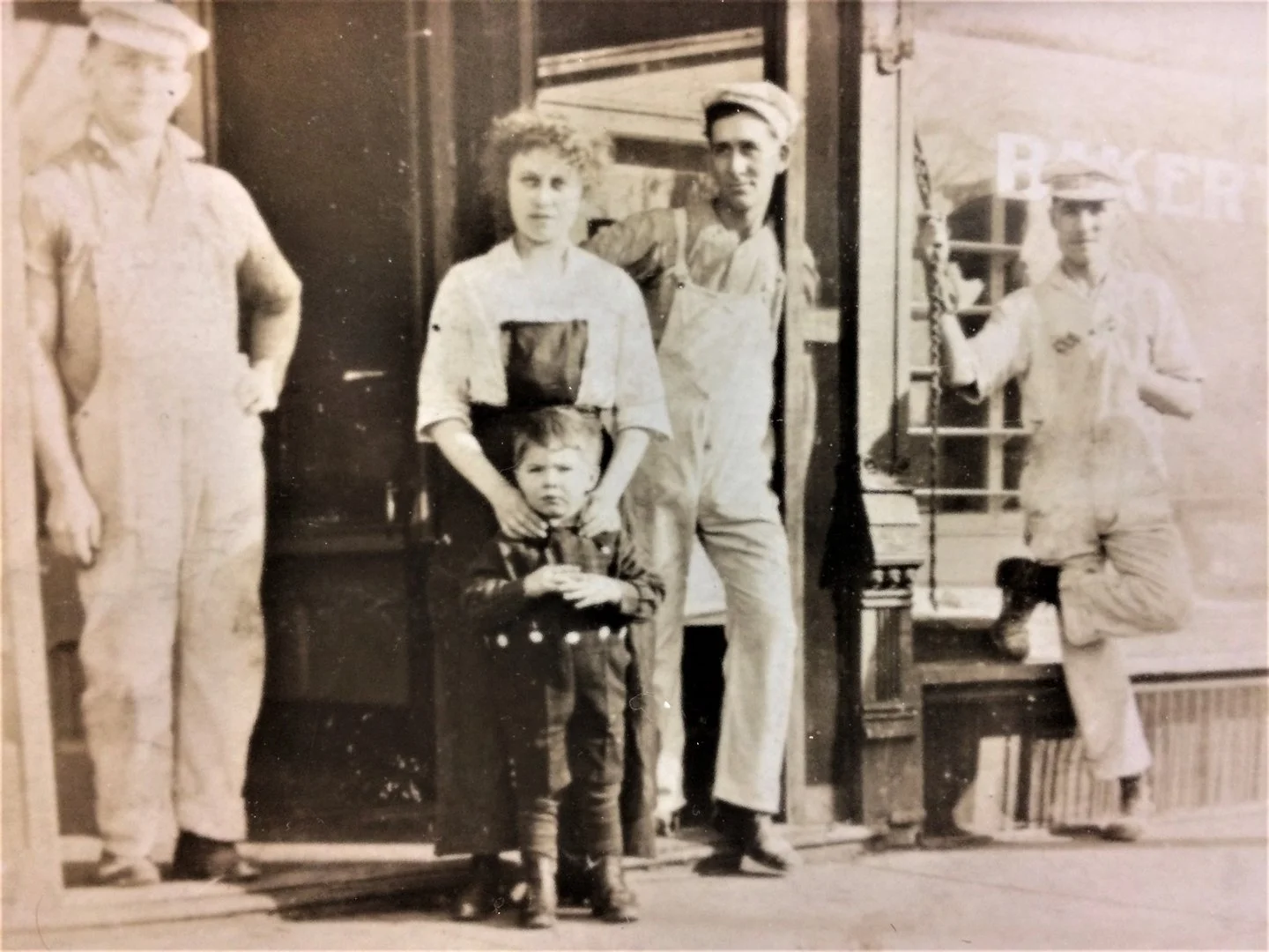 Our Story — The Bake Shoppe - Des Moines Bakery, Cakes, Cookies and ...