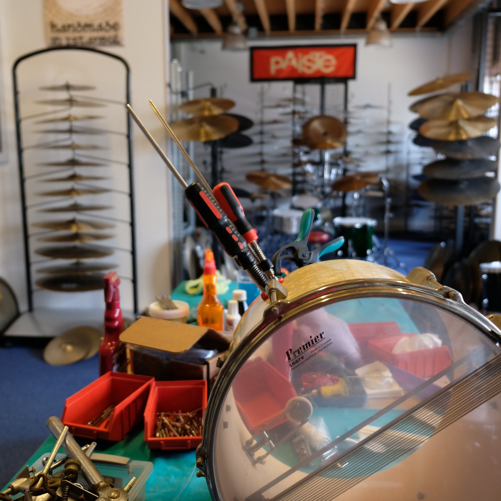 Purple Chord, Classic and Vintage Drums and Cymbals by Beppe Quiroli