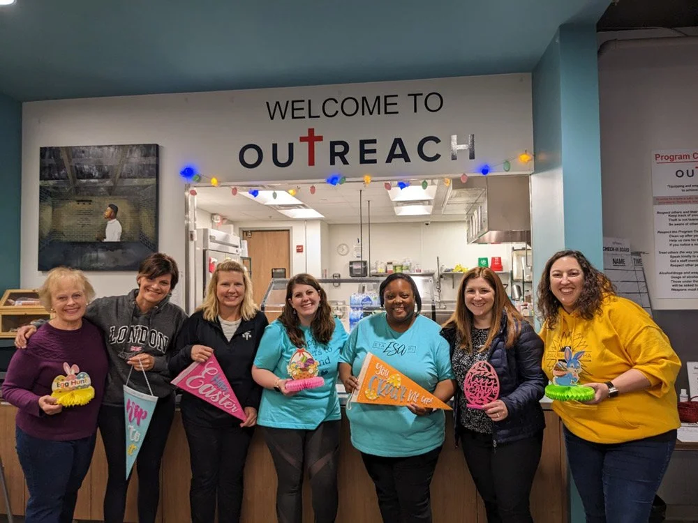 Volunteer Opportunities to Work With Homeless Youth — Outreach