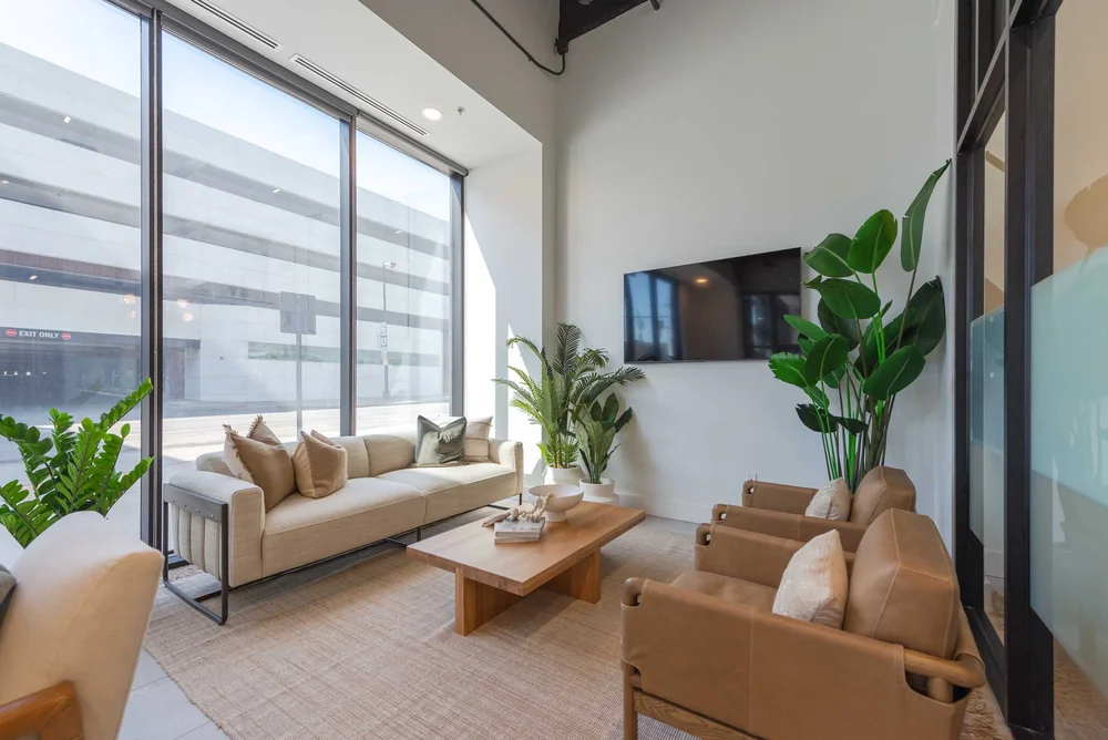 Downtown Columbus Apartments Gallery — 80 on the Commons