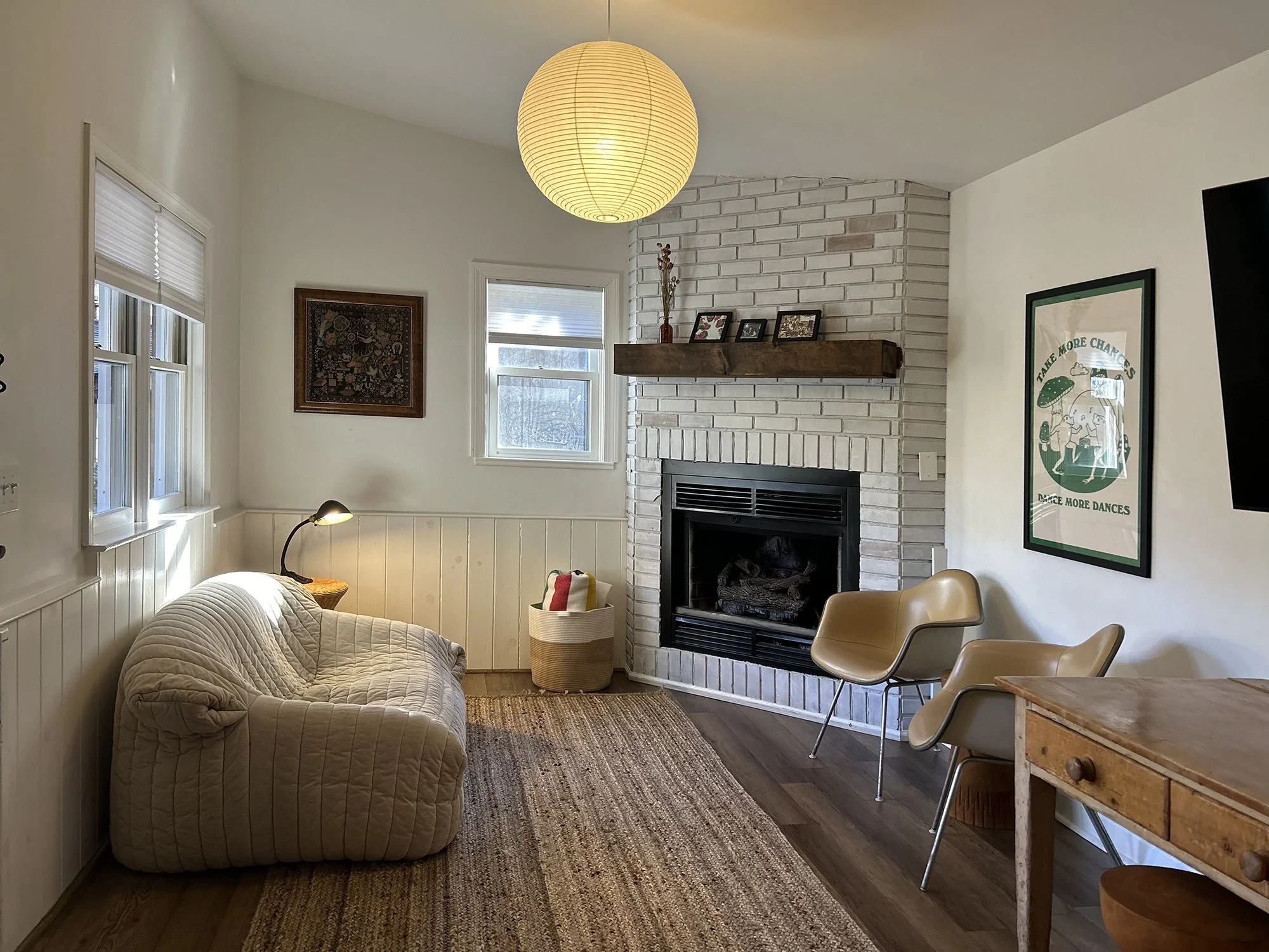 Rooms — OUTPOST INN