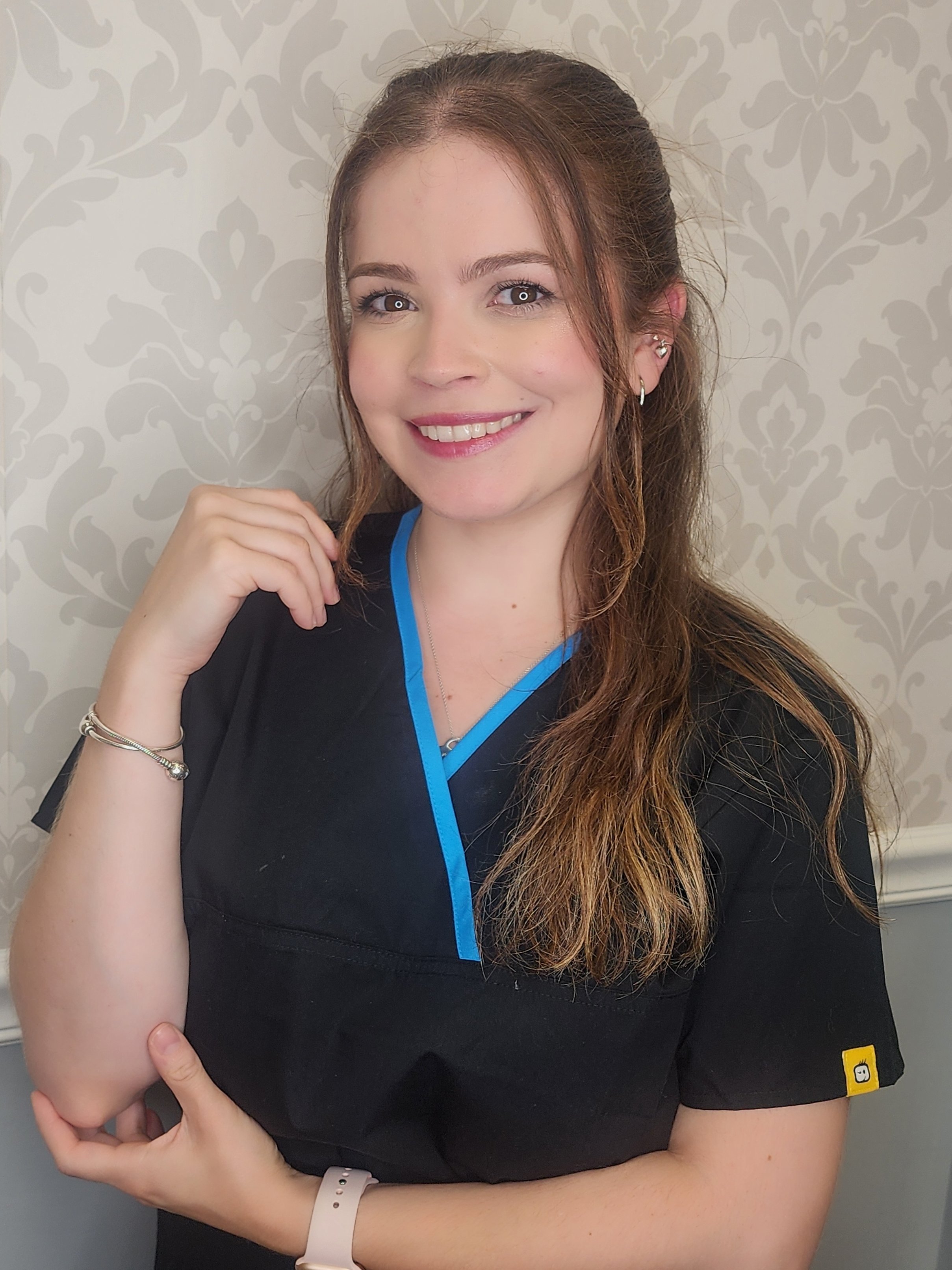 Em Lash Studio - Enhance your beauty with expert threading, lashes ...