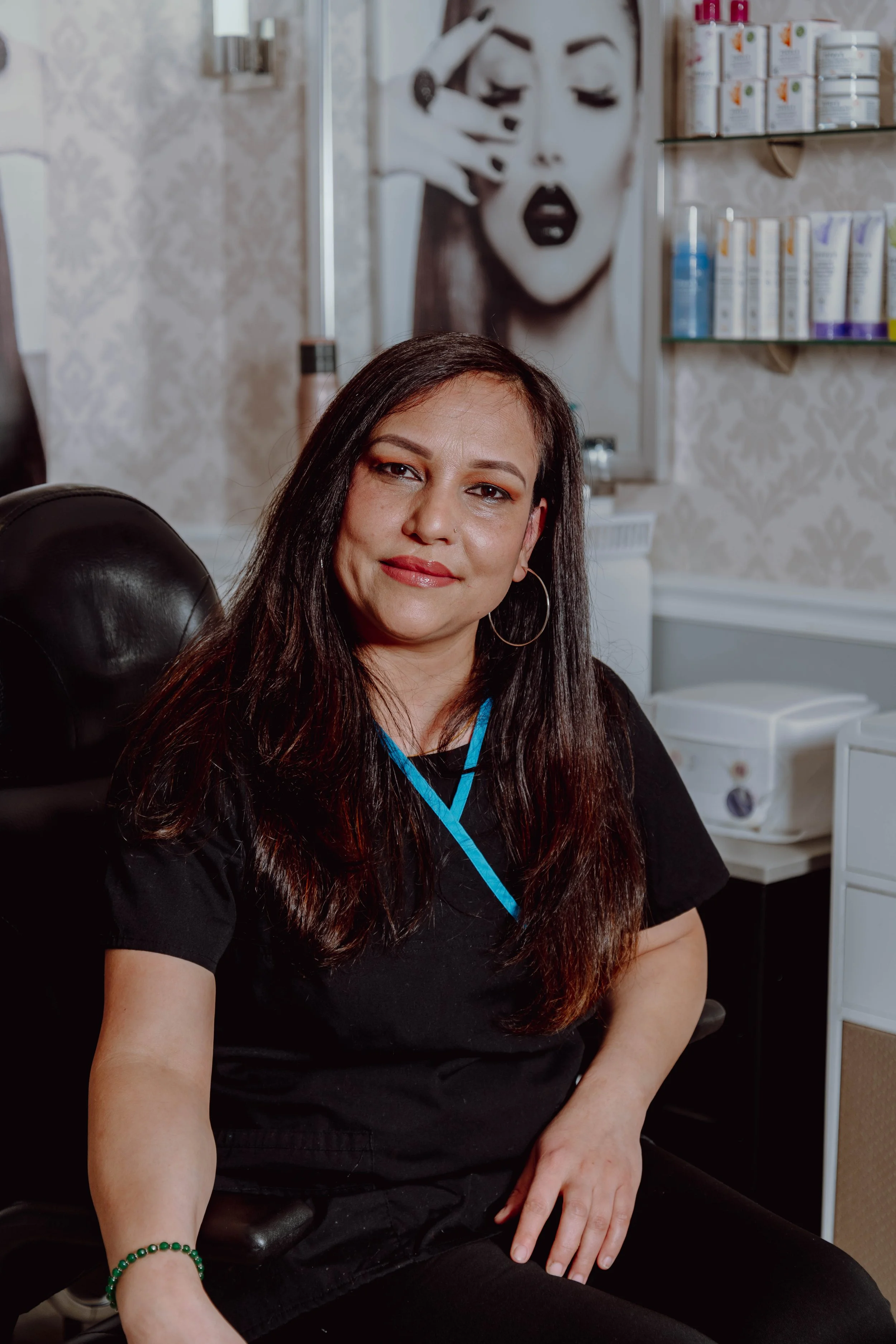 Em Lash Studio - Enhance your beauty with expert threading, lashes ...