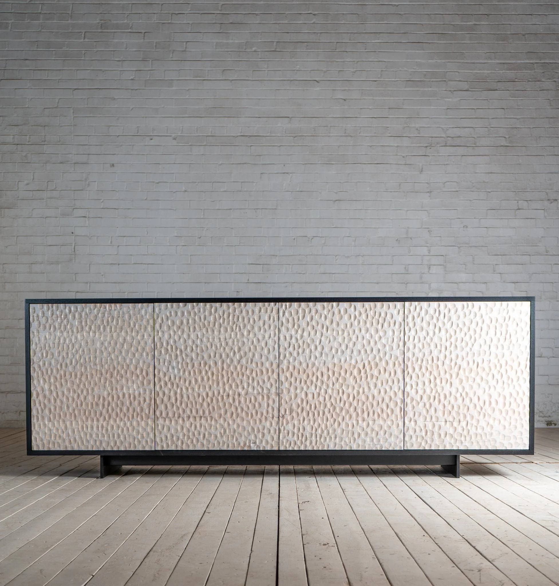 Mobley Console — BRICKER & BEAM