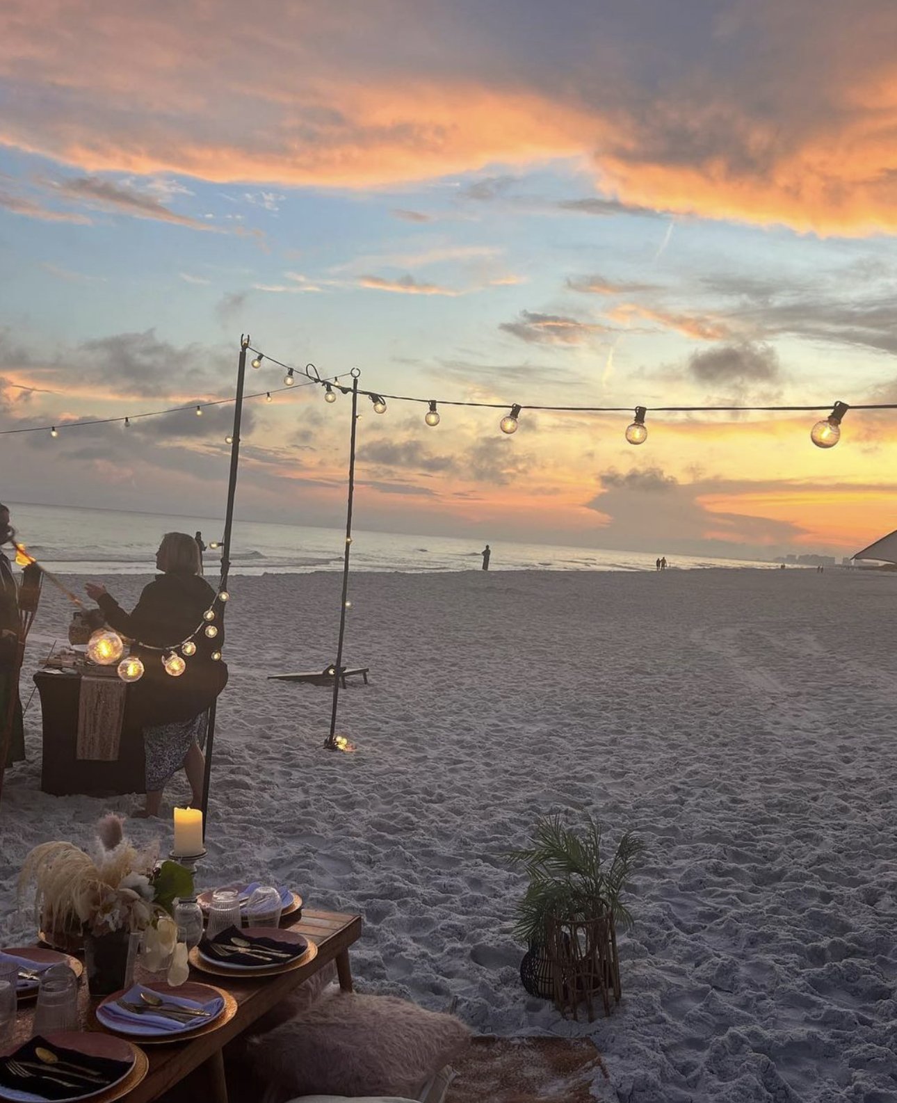 Book Now | SALTY Setups 30A Picnics & Bonfires — SALTY Beach Setups