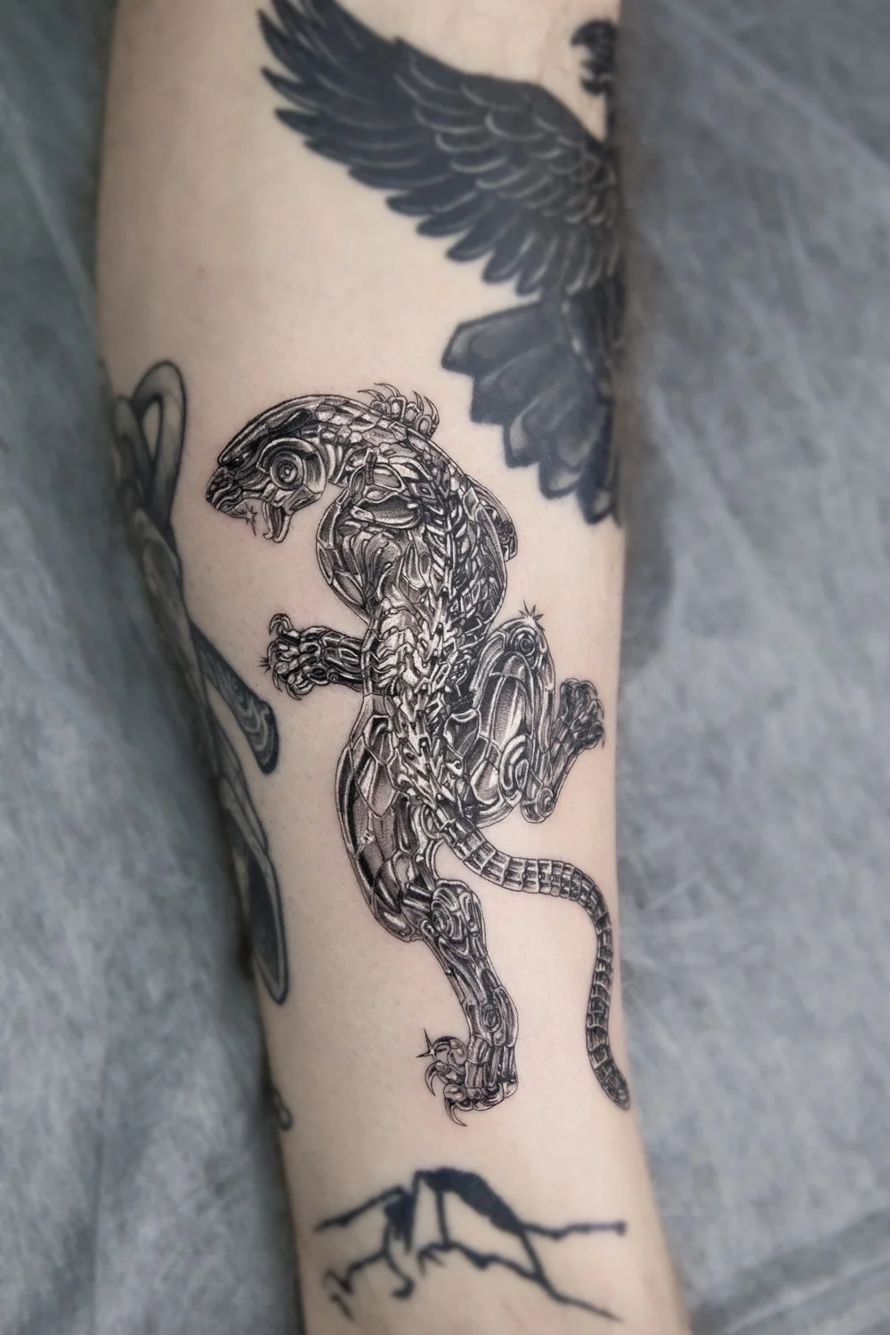 Chrome Effect Tattoos | Liquid Metal & Metallic Realism Studio