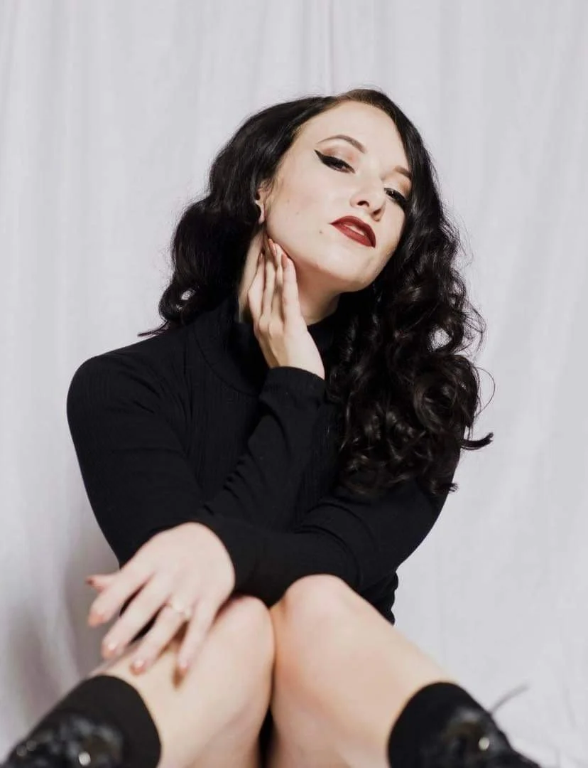 Goddess Evelyn Nightshade