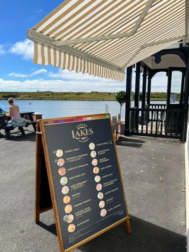 Lakeside cafe / restaurant | Fairhaven Lake | Lytham St Annes