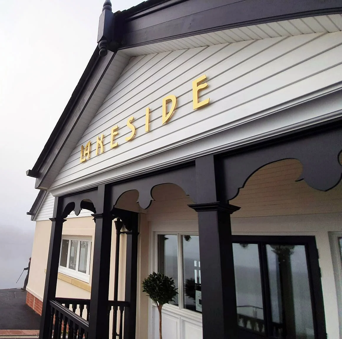 Lakeside cafe / restaurant | Fairhaven Lake | Lytham St Annes