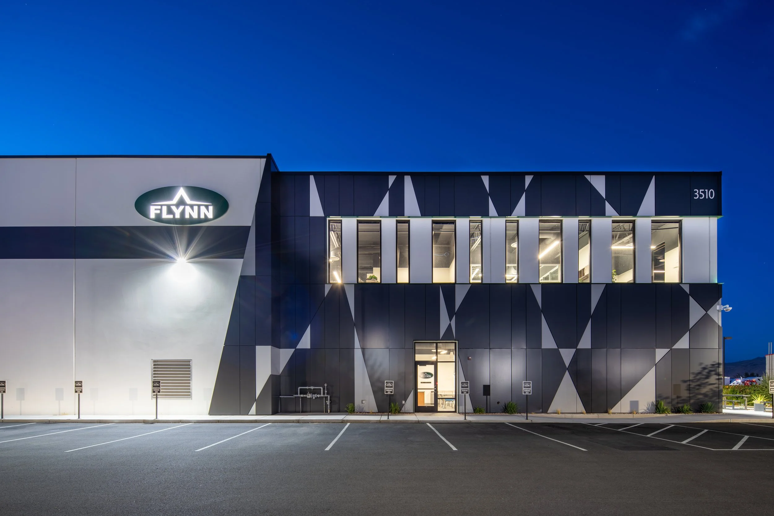 Flynn — di'velept design