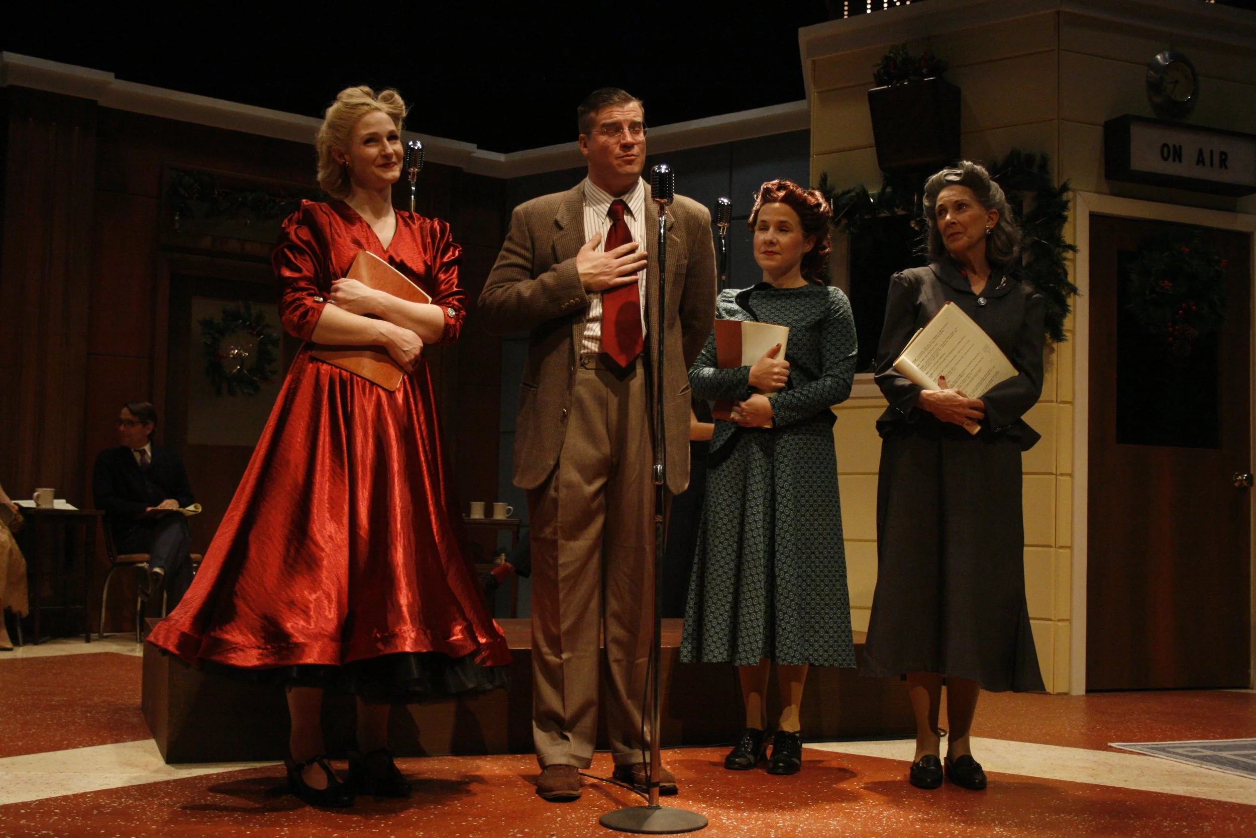 About Us — Bloomsburg Theatre Ensemble