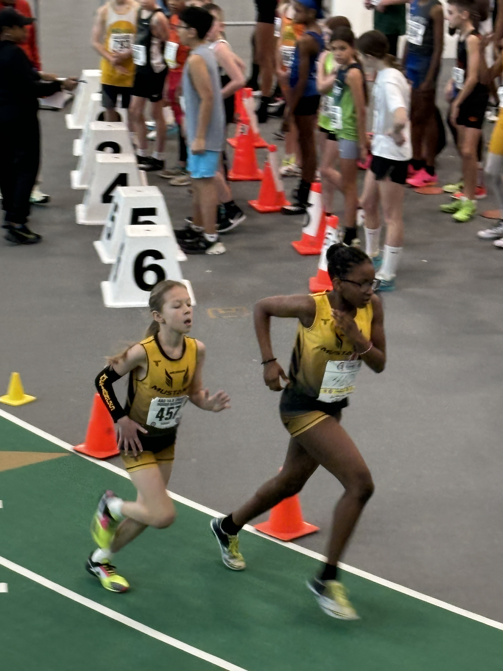 Mustangs In Action | Michigan Mustangs Track & Field Club