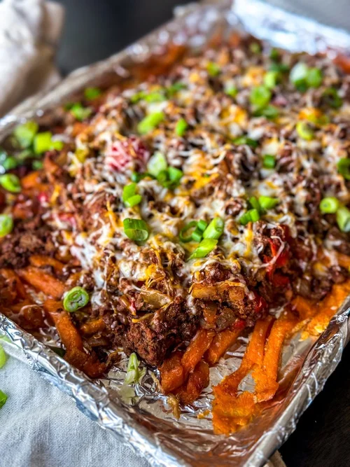 Chili Cheese Fries with Sweet Potatoes (High-Protein, Healthy Comfort ...