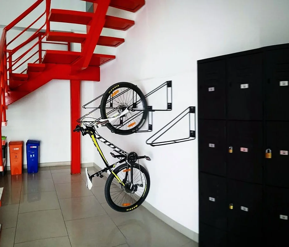 Triangle rack solución económica, parqueo vertical para bicicletas ...