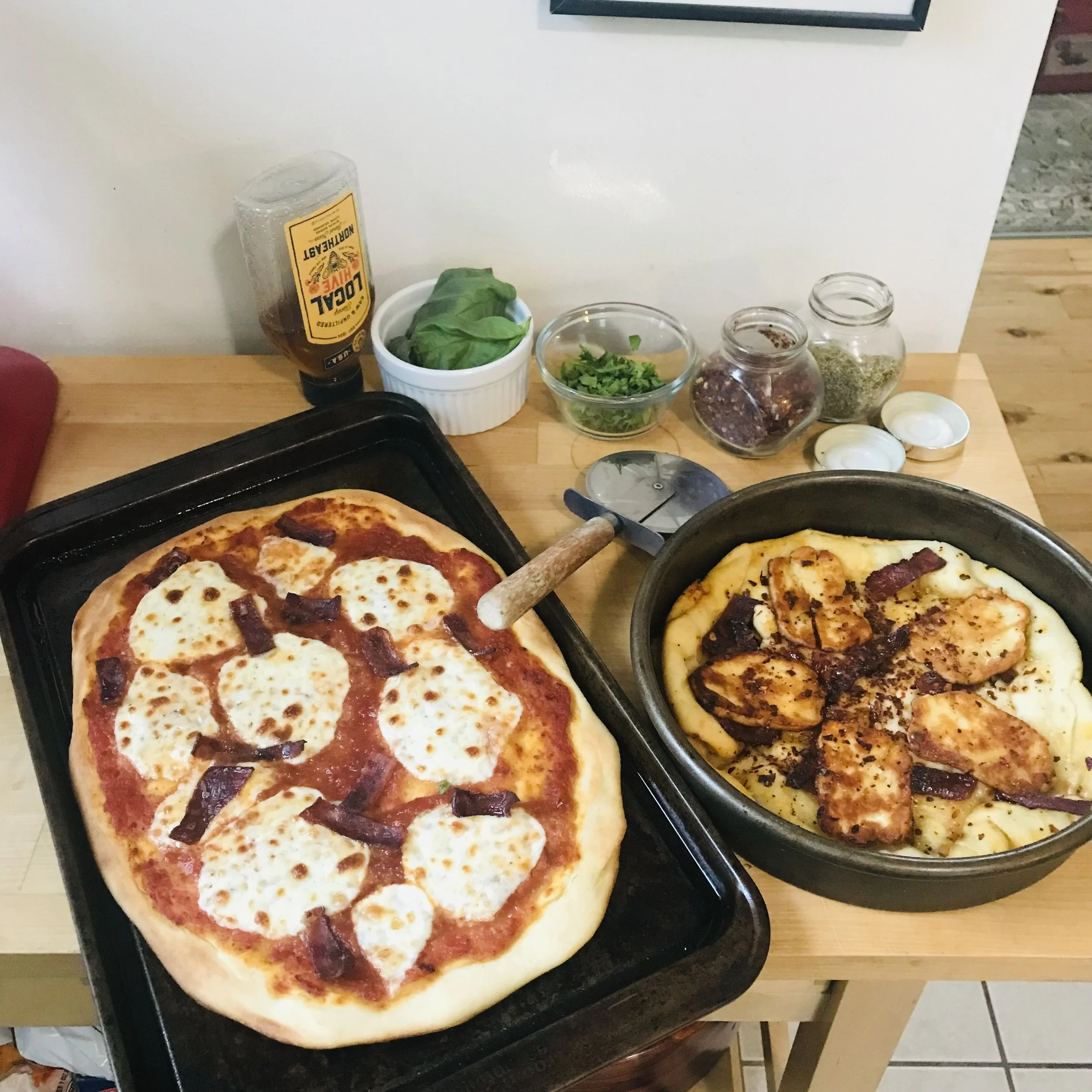 Personal Pan Pizza — Everyday People Magic