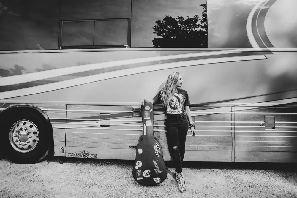 Lauren Jenkins | Discover Lauren Jenkins – Listen Now