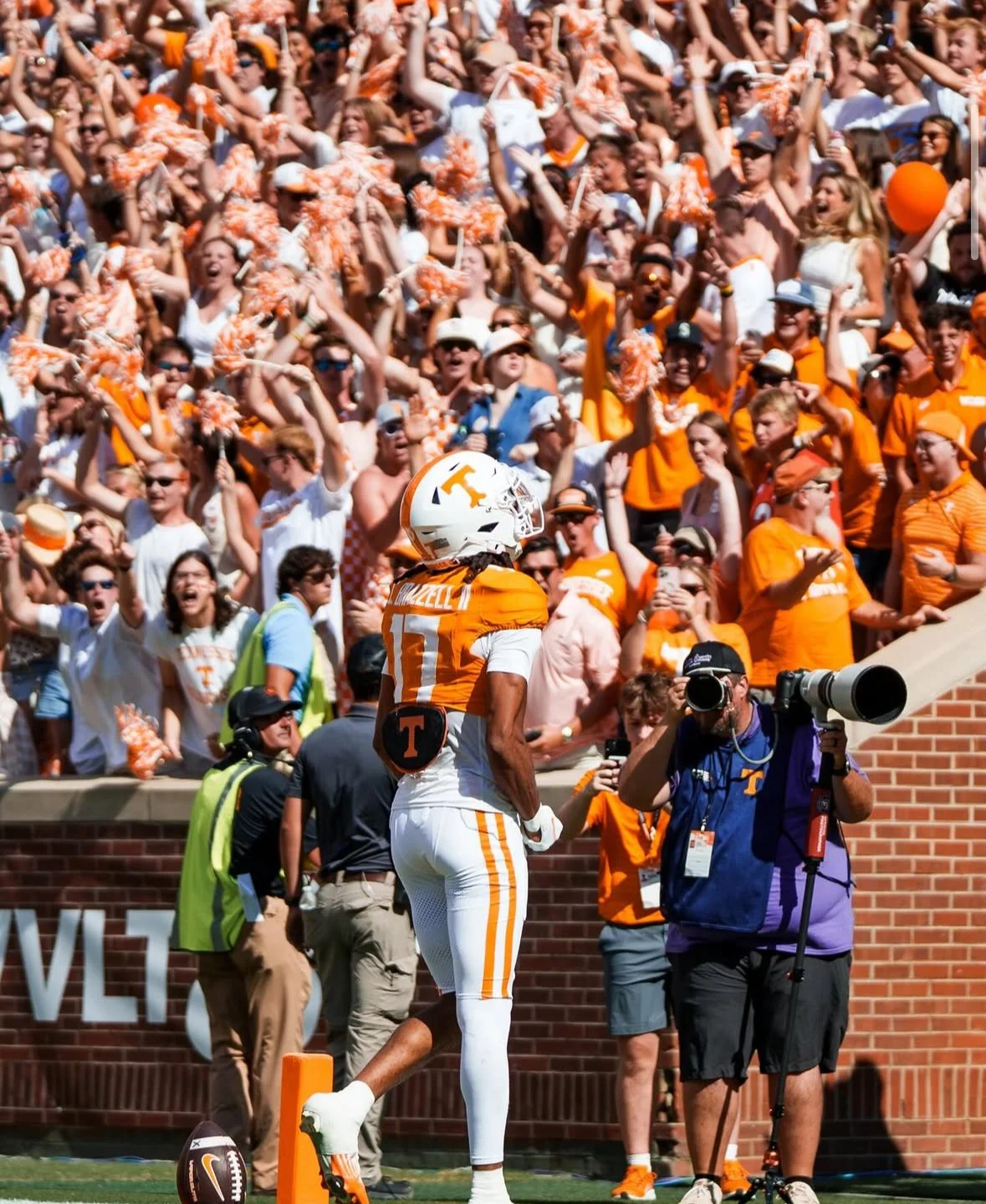 Chris Brazzell Finds His Groove In Year Two At Tennessee — FOX SPORTS ...