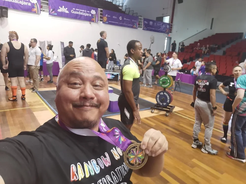 LGBT Powerlifting .com