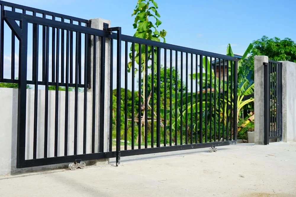 Unlocking the Perfect Entry: Guide to Choosing Your Ideal Custom Gate ...