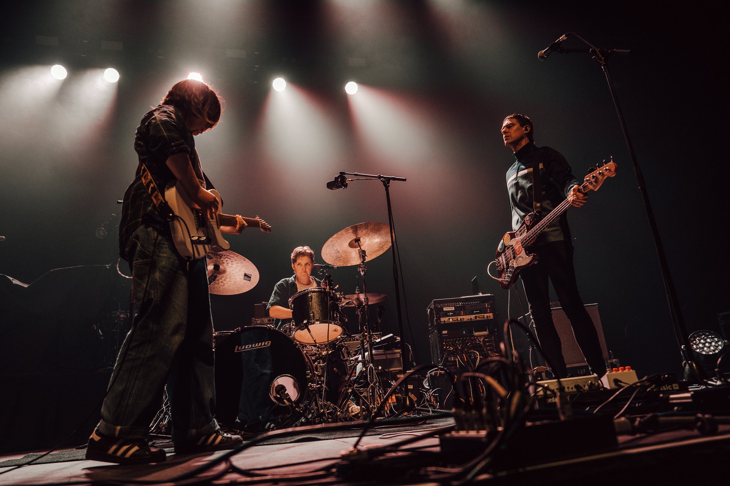Photo Gallery: City and Colour @ Adelaide Entertainment Centre 20/01/25 ...