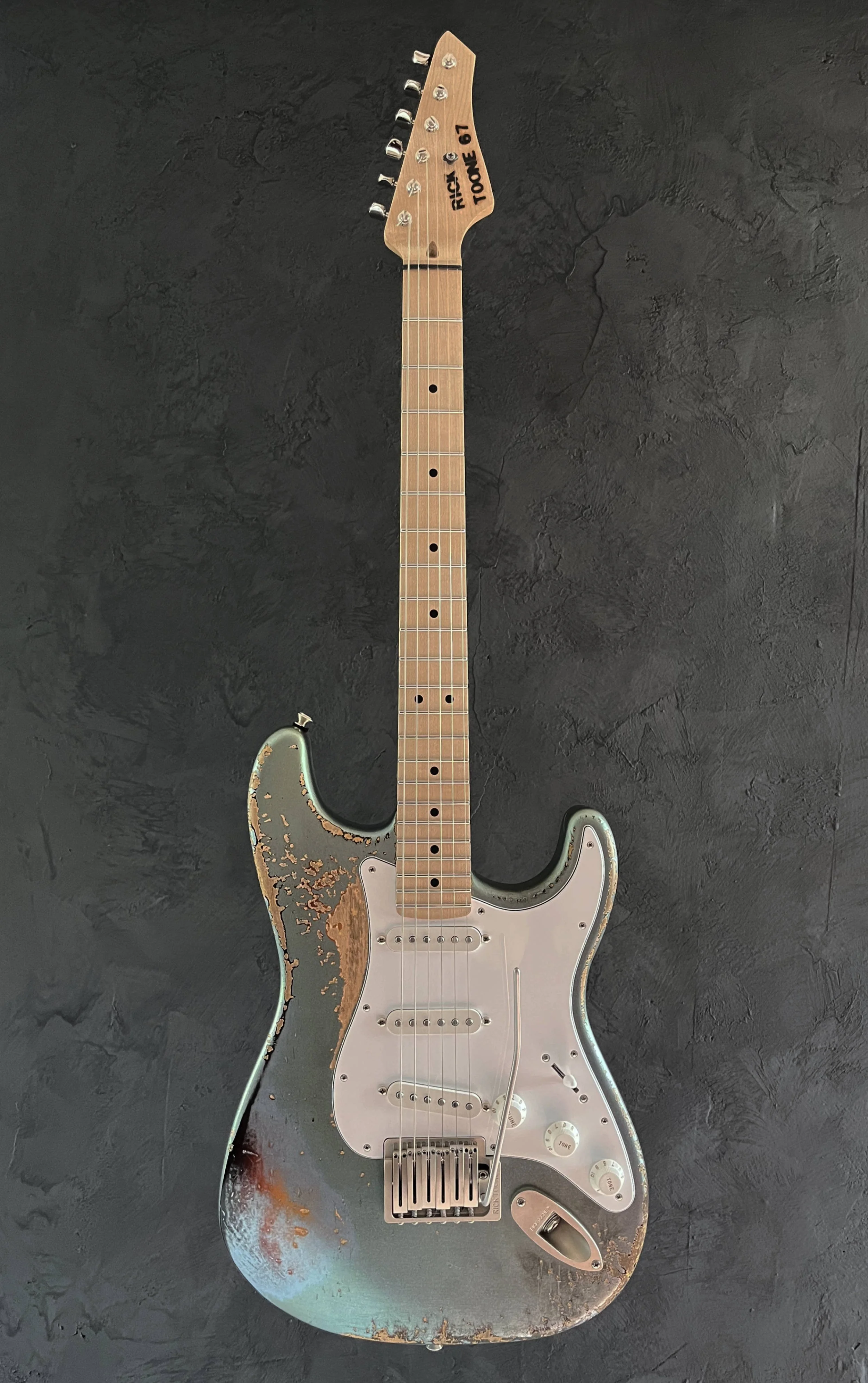 Ultramarine Nitro — RICK TOONE '67
