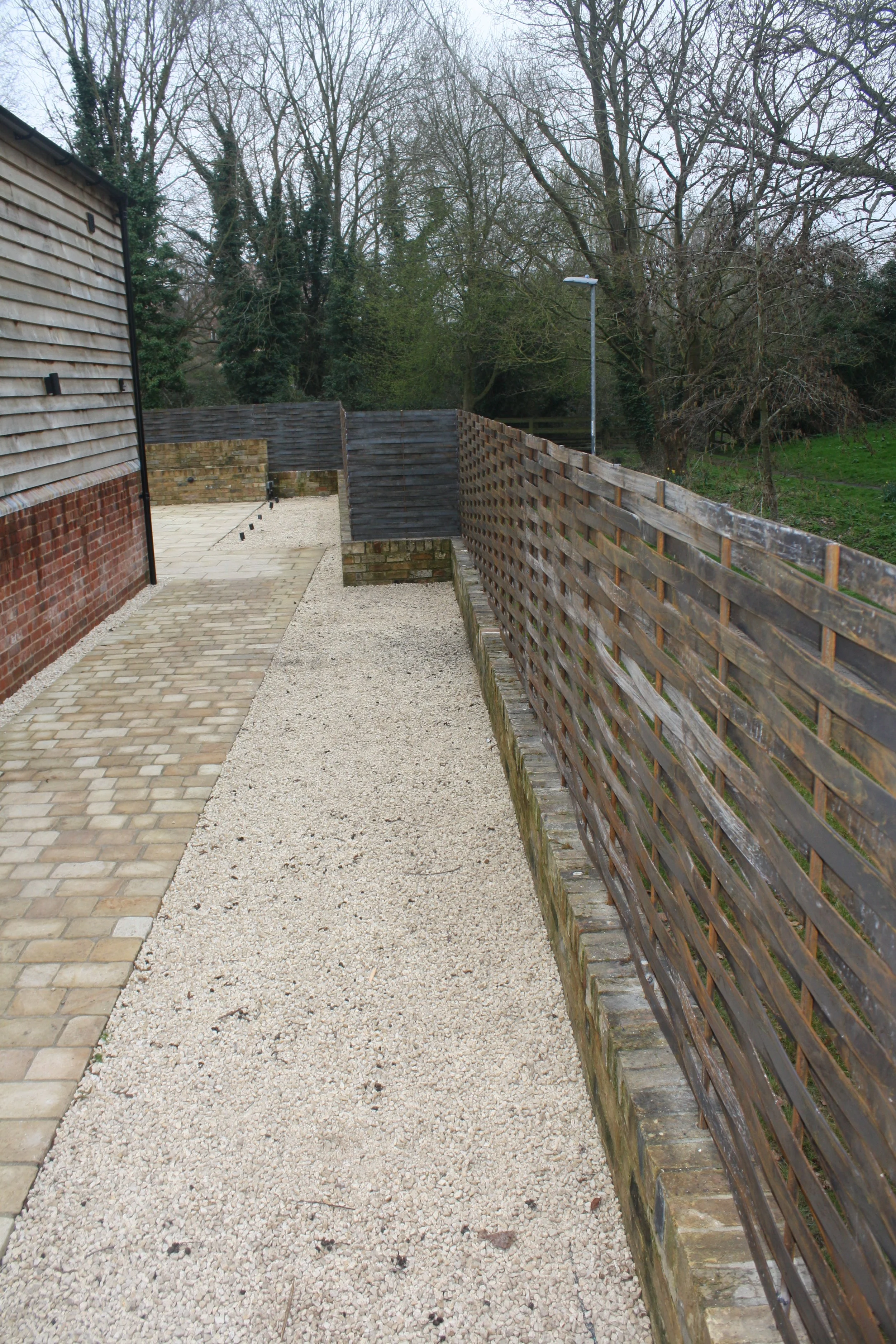 WonderWeld, woven steel fencing in Cambrideshire and the East of ...