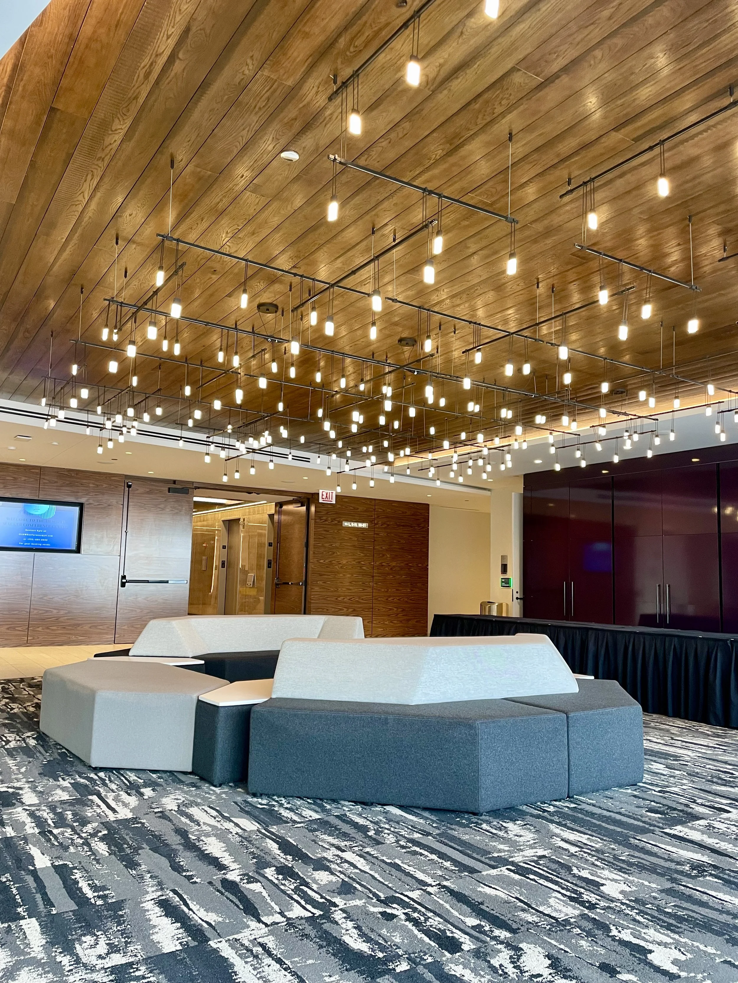 Rooms & Rental Pricing — 111 South Wacker Conference Center