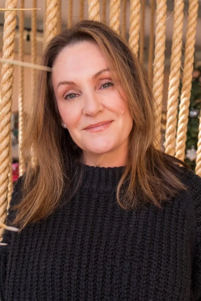 Lucette Returns to Charlottesville: Expert in Classic Color Techniques ...