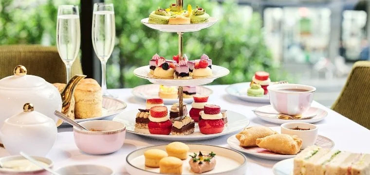 Curious Alice Functions-High Tea