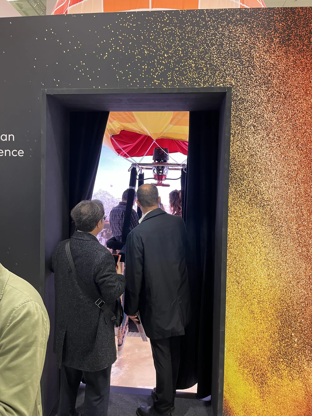 Interactive Balloon Experience with Mastercard in Berlin — Nova Inflatables