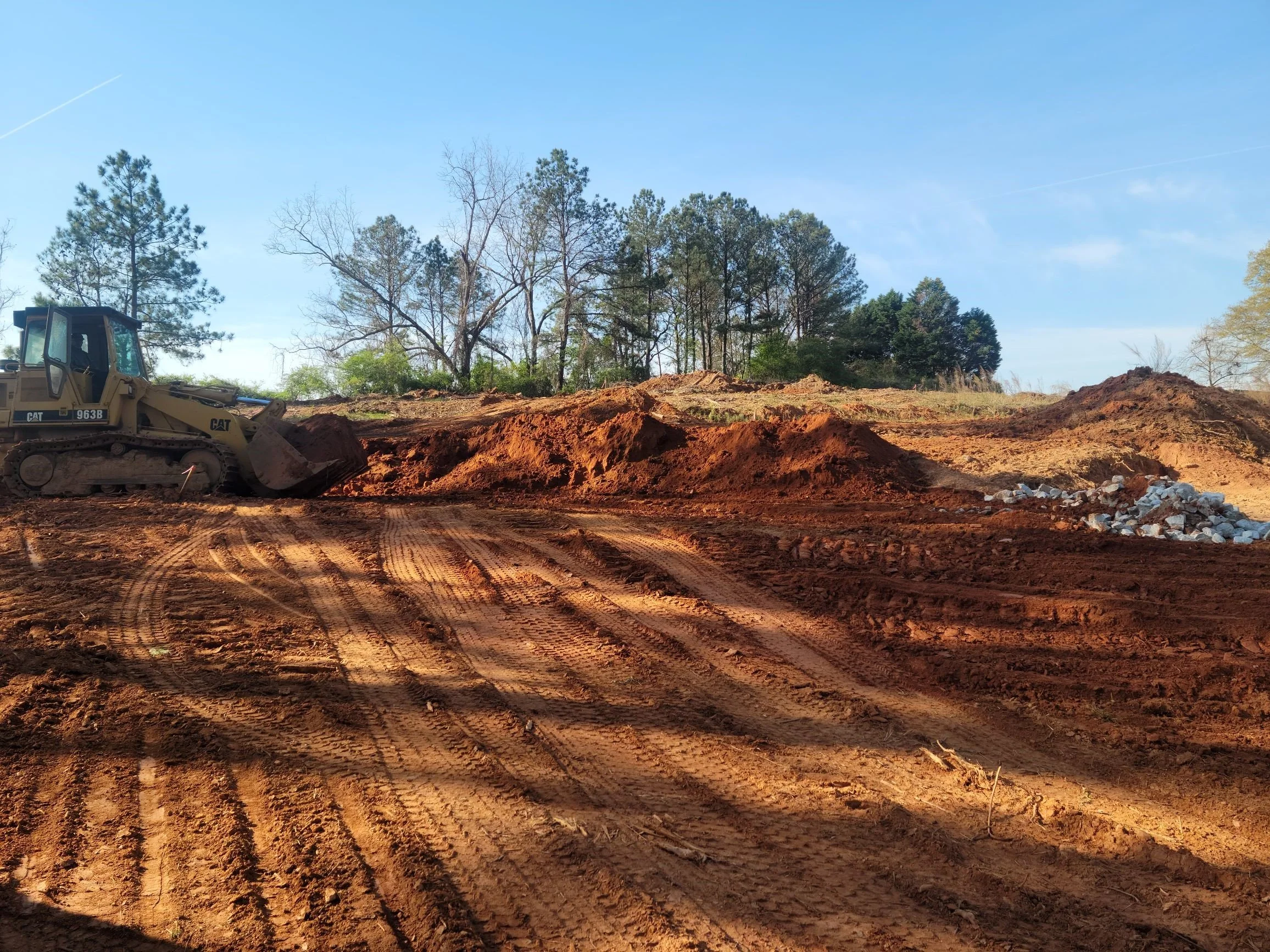 Trucking, Grading, Excavation l Loganville, Greensboro, GA.