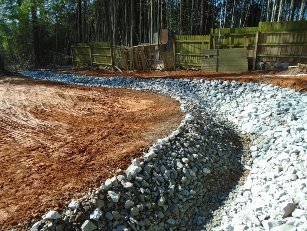 Trucking, Grading, Mulching, Excavation l Loganville, Greensboro, GA.