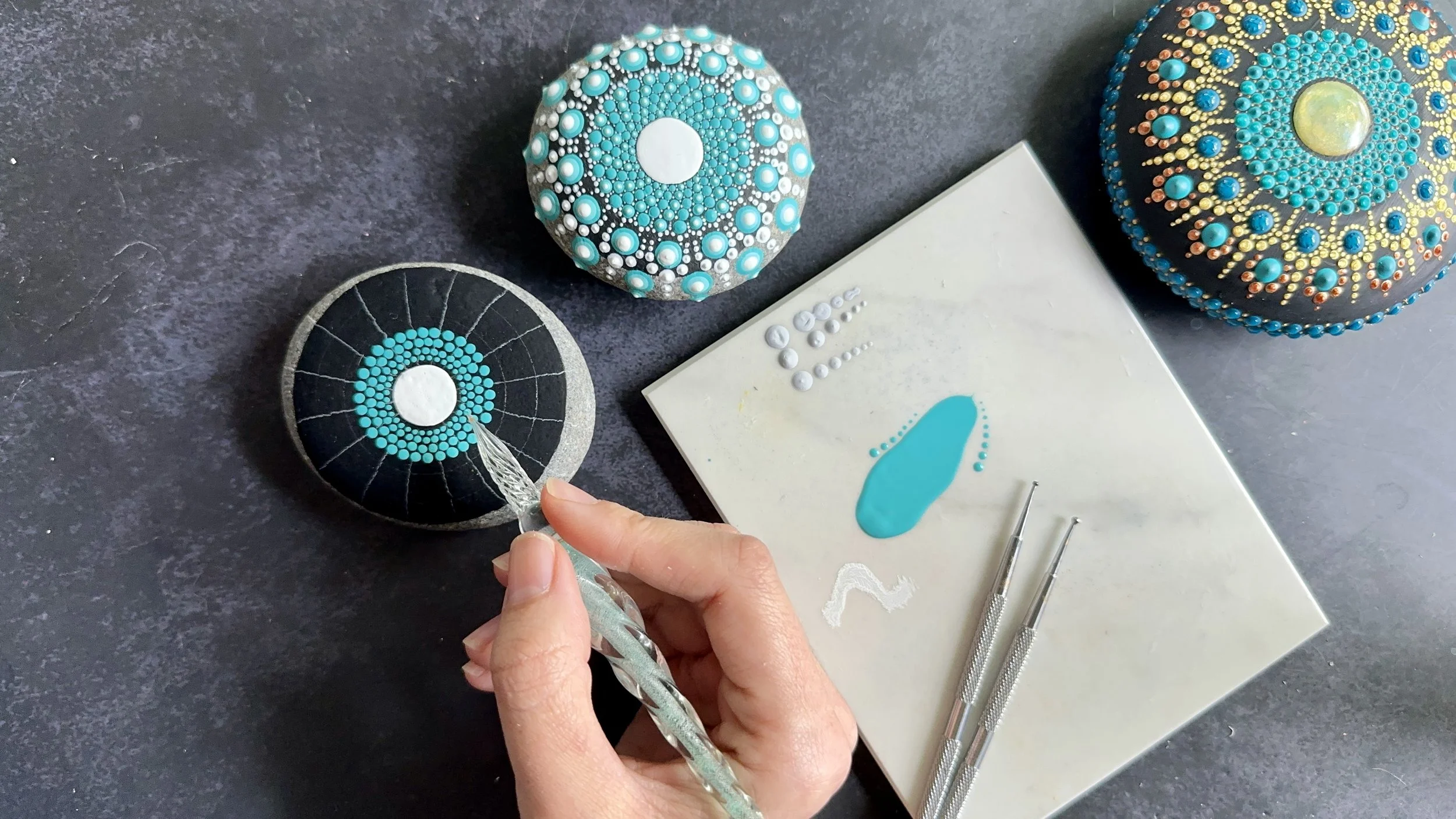 5 essential tools for dot art — Dots by Lina
