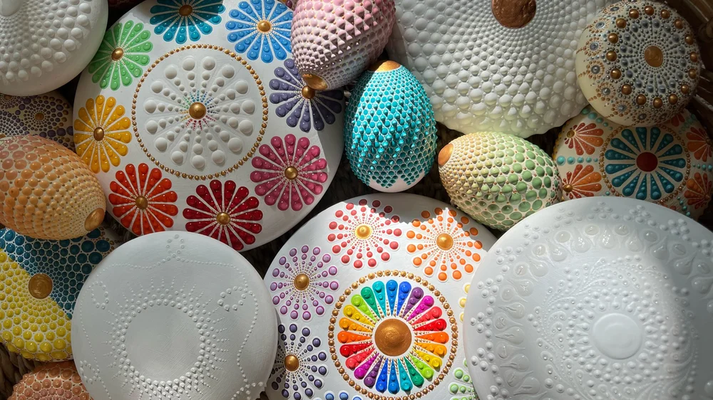 Basics of Dot Art — Dots by Lina