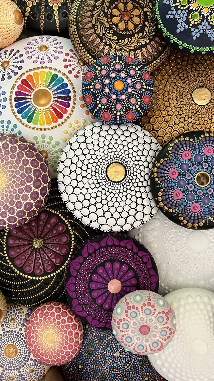 Basics of Dot Art — Dots by Lina