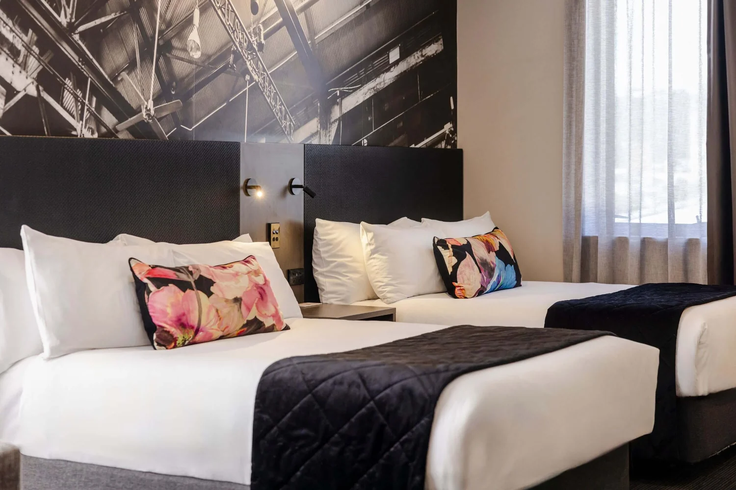Superior Double Double Room - Sage Hotel Brisbane, James St