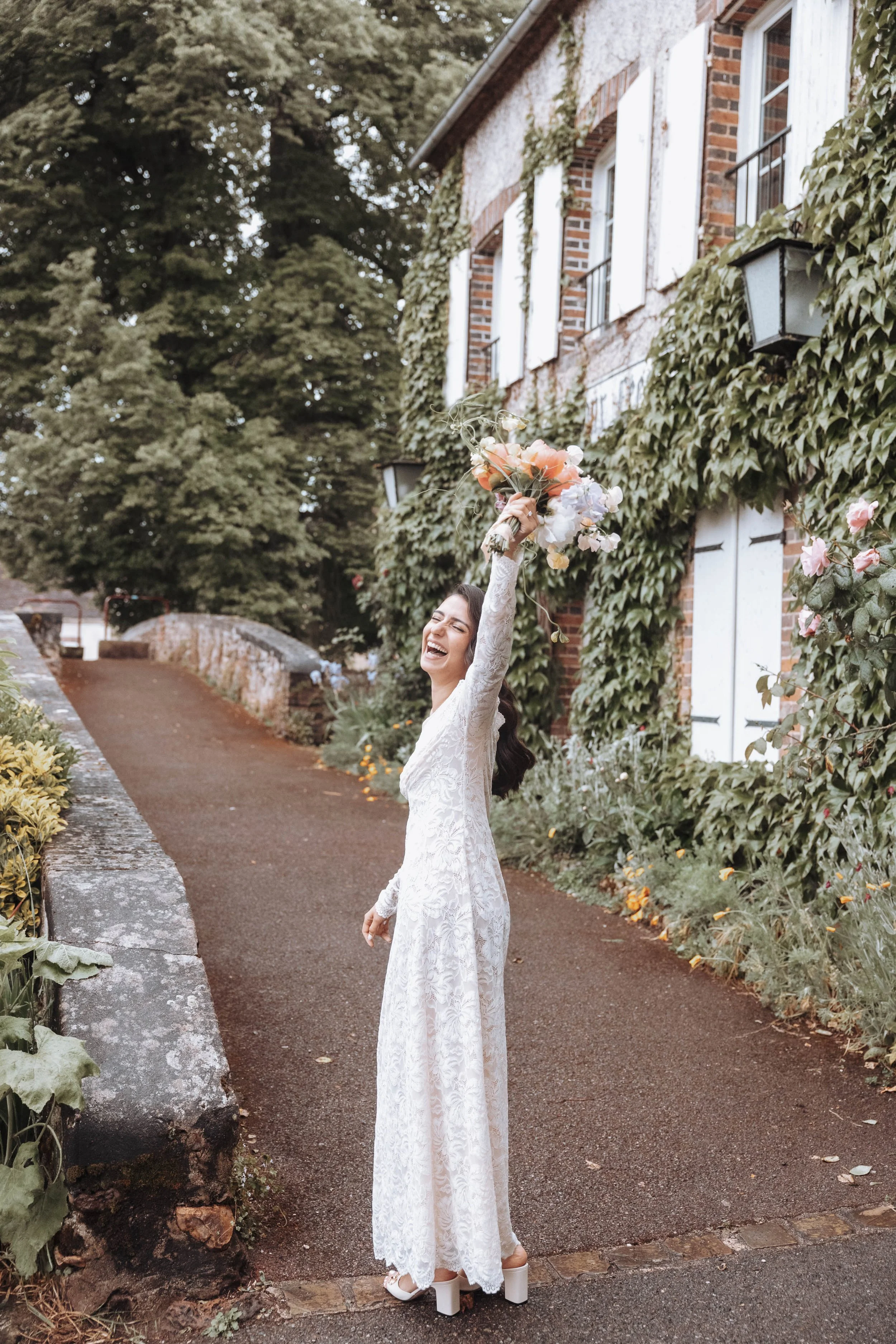 Photographe mariage Paris – Reportage naturel et sincère | Jennifer ...